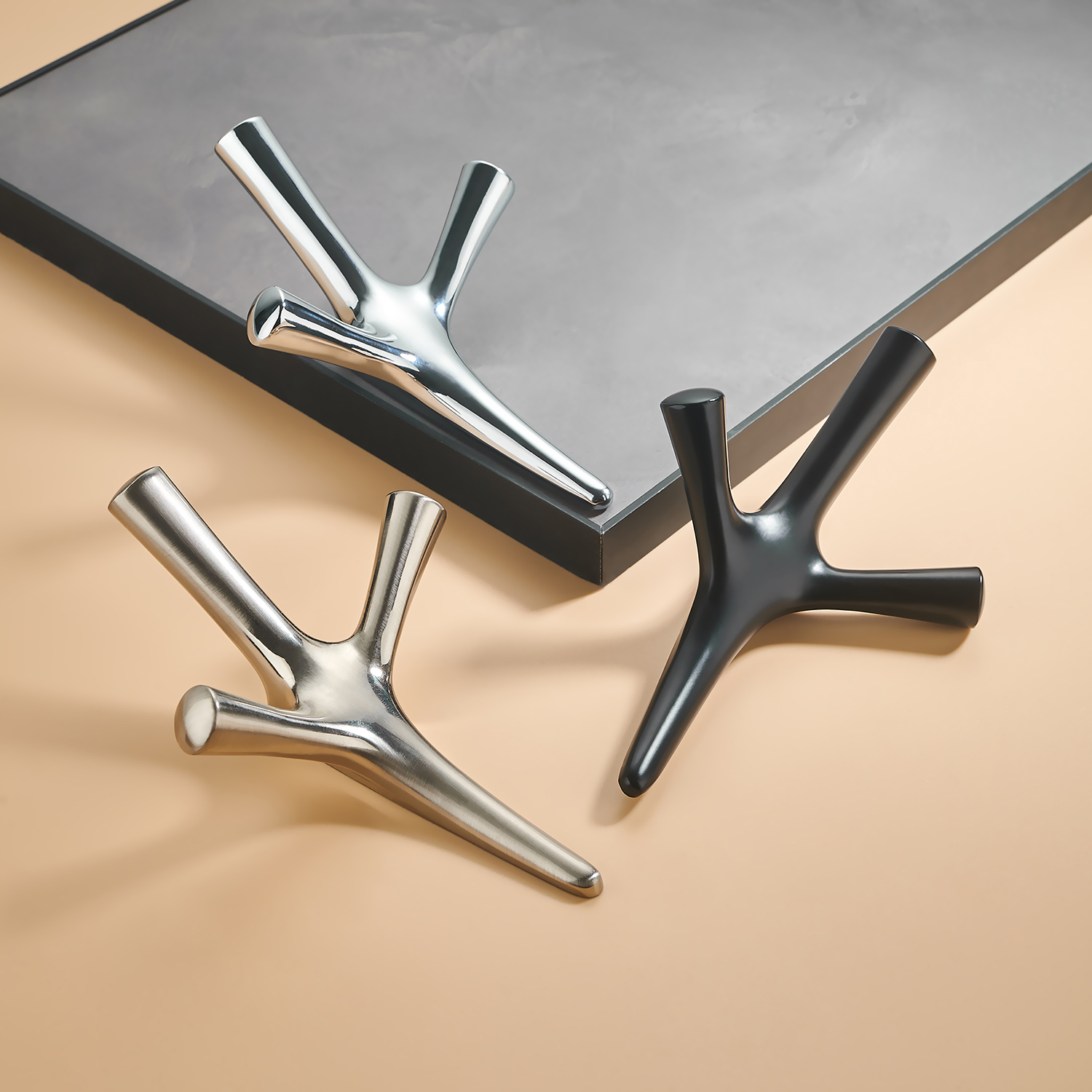 Tree branch hooks - AMBA HARDWARE CO., LTD